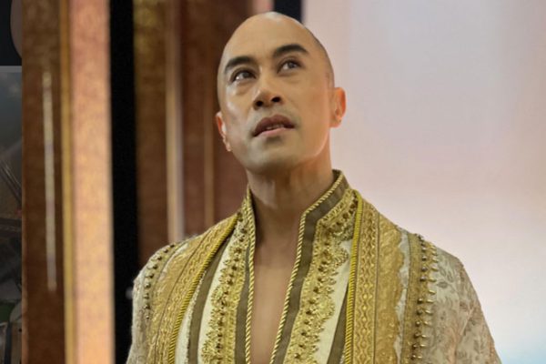 Sam is the King of Siam - The Clip Out